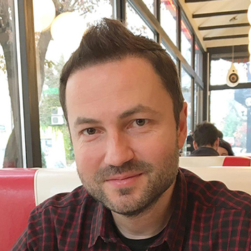 Nebojša Lakić | Burgermania.rs
